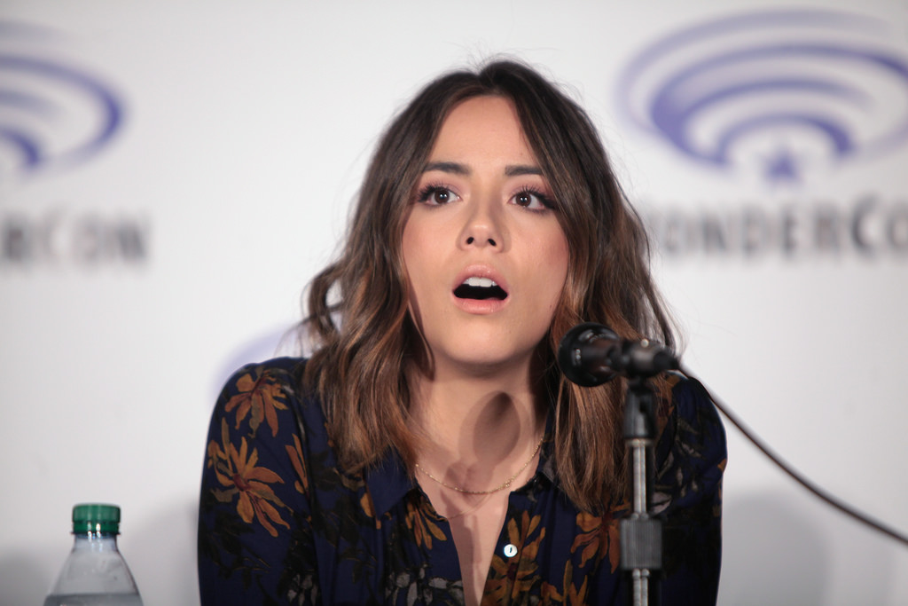 Chloe Bennet Reveals Why She’s Dating Logan Paul in a Single Tweet ...