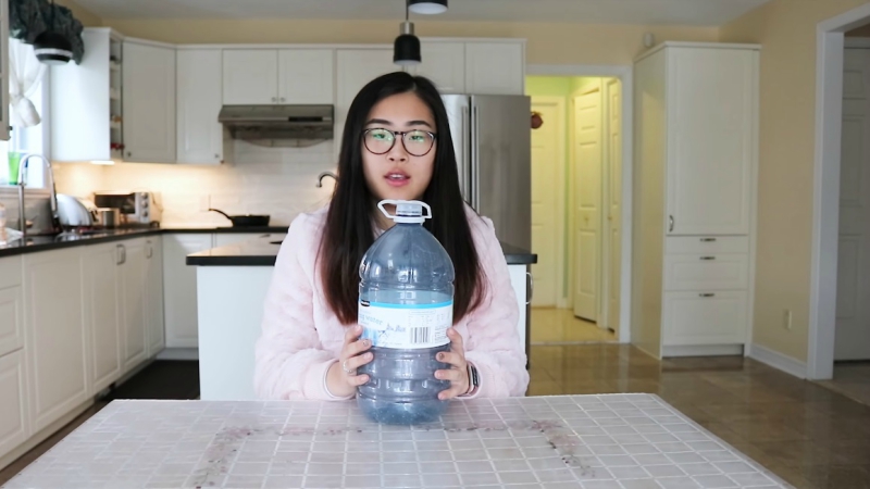 ‘Bobaddict’ Chugs 1 Gallon of Boba Tea in 7 Hours and We are In Love